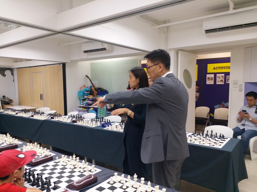 GM Zhu Chen promotes development Chess in Hong Kong